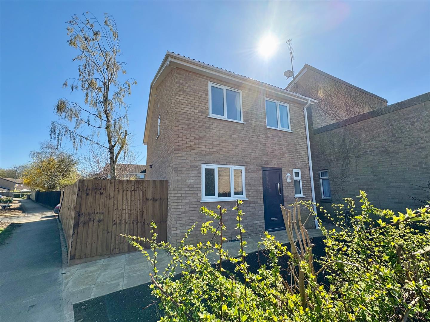 Manton, Bretton, Peterborough – Fitzjohn Sales & Lettings