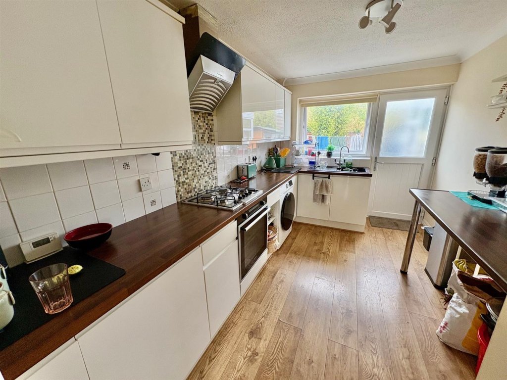 Benyon Grove, Orton Malborne, Peterborough – Fitzjohn Sales & Lettings